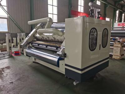 China La macchina ondulata automatica E del singolo Facer di 1400mm scanala nel riscaldamento elettrico for sale