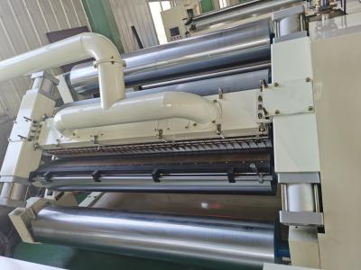 Cina Il singolo fronte E scanala nella macchina ondulata del contenitore di cartone meccanica in vendita