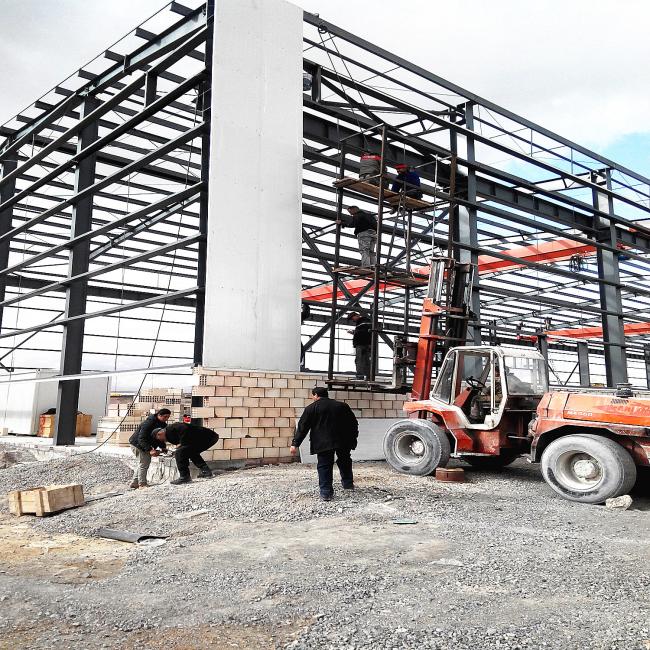 Steel warehouse construction in progress