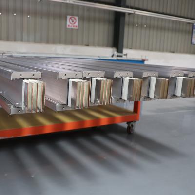 China Power Cables Busbar Trunking System Dense Busbar Duct IP54 IP66 for sale