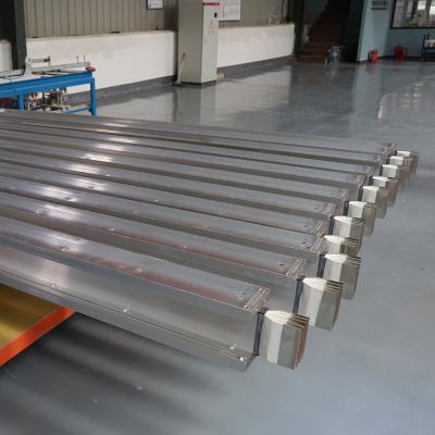 China Power Cables Busbar Trunking System Dense Busbar Duct IP54 IP66 for sale