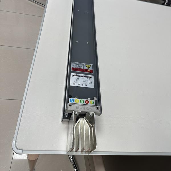 Quality 200-6300A Low Voltage Electrical Busway System Dense Sandwich Bus Duct for sale