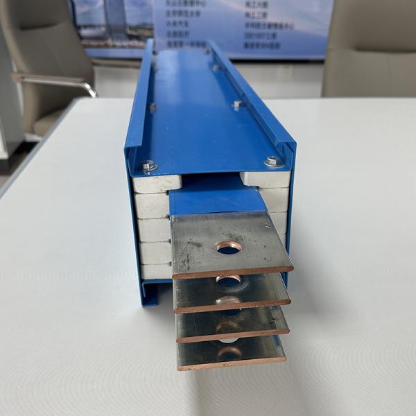 Quality 3mm Copper Enclosed Air Insulated Bus Duct Compact Sandwich For Industrial Indoor for sale