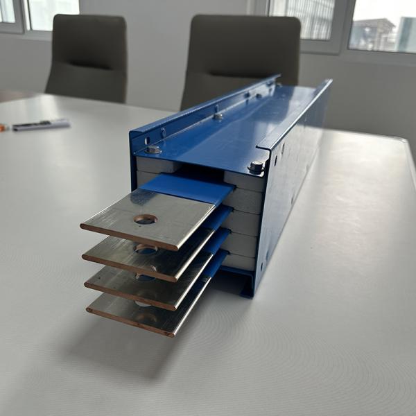 Quality Durable Sprayed Plastic Air Insulated Busbar Trunking System Bus Way System for sale