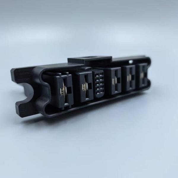 Quality 150A 15 Pin Energy Storage Hybrid Connector Male Nylon Alloy Copper Material for sale