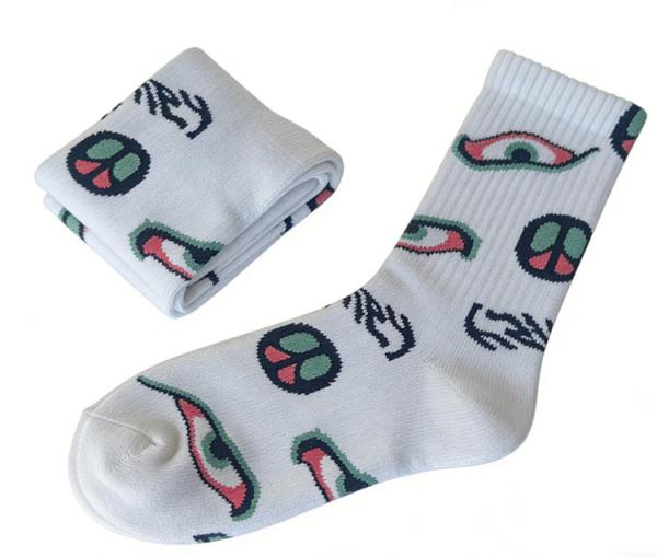 Quality Sporty SOCKS for men and women made from cotton polyester and spandex blend designed for daily life and sports with jacquard technology pattern for sale