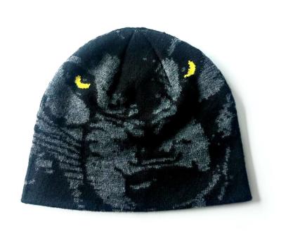 China Warm thick acrylic beanie jacquard pattern black color men winter hat suitable for cold weather outdoor activities for sale
