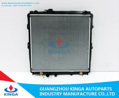 中国 アルミニウム車のラジエーター HILUX の積み込み PA 26mm/32mm/36mm の 販売のため