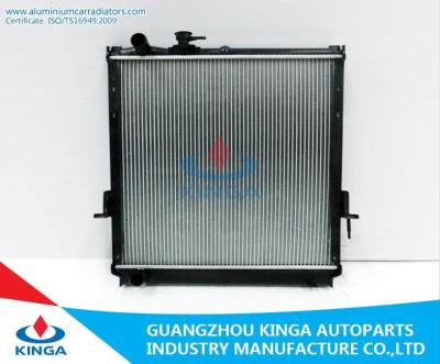 Cina Radiatori di alluminio dell'automobile di rendimento elevato per ISUZU NPR 4,8 PA26/32/36 in vendita