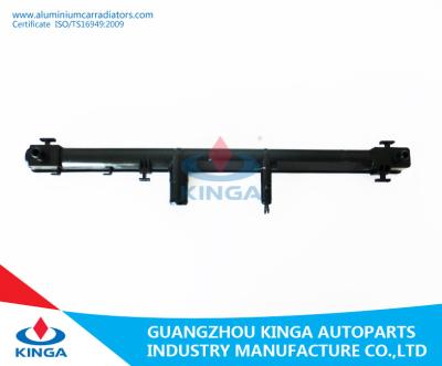 Cina la TA del radiatore di 52*382mm del carro armato di Toyota Yaris di plastica nero '07 della sostituzione in vendita