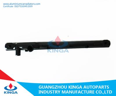 Chine Le radiateur en plastique de la TA de Toyota Rav4 '98-99 Sxa15G échoue 50*727mm à vendre