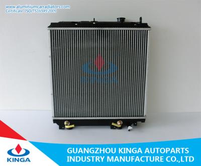 Cina Radiatore di alluminio di rendimento elevato per la trasmissione dell'auto di anno RZY220/230 2001 di Dyna in vendita