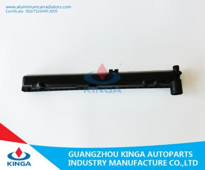 Cina SERBATOIO DI ACQUA DI PLASTICA PER IL RADIATORE DI BENZ W124/200 D E-CLASS'84 A in vendita