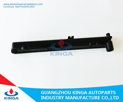 Cina LA TA DI PLASTICA del BENZ W124/200 D E-CLASS'84 del SERBATOIO DI ACQUA del RADIATORE AUTOMATICO in vendita