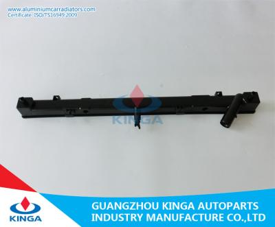 Cina Sostituzione di plastica di raffreddamento efficiente Mazda 6 2010 del carro armato del radiatore di acqua A in vendita