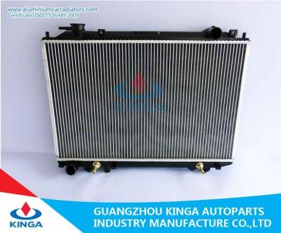 中国 自動エンジンのマツダのラジエーター B2200 自動伝達 OEM F2P5 - 15 - 200D 販売のため