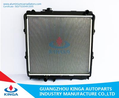 Cina Sostituzione del radiatore della TA della raccolta di TOYOTA Hilux con il sistema di raffreddamento dell'aletta della metropolitana in vendita