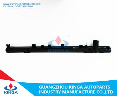 Cina MITSUBISHI LANCER '92-94 al fondo di plastica del carro armato del radiatore automatico nel colore nero in vendita