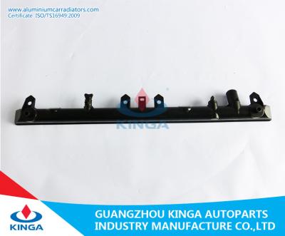 Cina Carro armato di plastica del radiatore dello sbocco per Toyota Camry'97 - 00 Sxv20 Mt raffreddati ad acqua in vendita