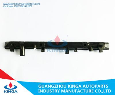 Cina Carro armato di plastica TOYOTA CAMRY'90 - 94 SV30/SV35 del radiatore inferiore del diametro 31mm in colore nero in vendita
