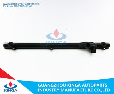 Cina I pezzi di ricambio automatici per l'OEM 16400-7A550, carro armato di LEXUS'95-99 RX300 del radiatore parte in vendita
