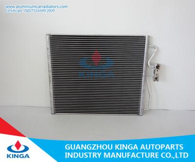 中国 BMW 7 E38'94- OEM 64538373924のための自動ACコンデンサーの空気調節のコンデンサー 販売のため