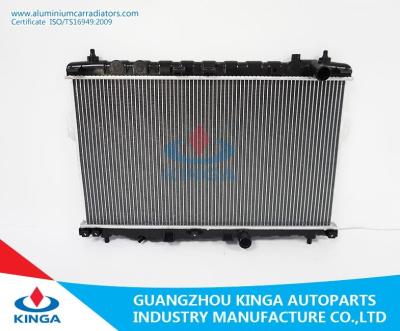 Cina Diriga la sostituzione di alluminio su ordinazione adatta del radiatore della TA PA16/26mm di Hyundai Trajet'99 in vendita