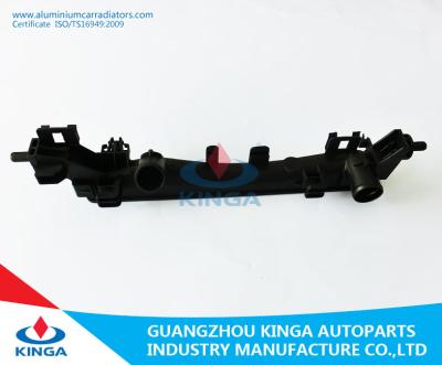 Cina Motore che raffredda il serbatoio di acqua di plastica del radiatore automatico per l'OEM 1300279/di OPEL 2006 CORSA D 55701408 in vendita