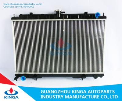 Cina Radiatore dell'auto di spessore 16mm 26mm della TA di Nissan Sunny'02 di prezzo franco fabbrica in vendita