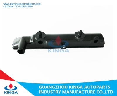 Cina Il serbatoio di acqua di plastica per il radiatore automatico parte il negativo per la stampa di cartamoneta III di Suzuki 1,0 1994 2002 A in vendita
