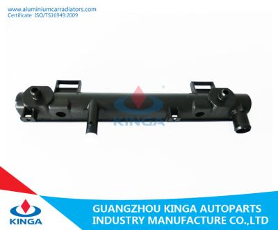 Cina Il serbatoio di acqua di plastica per il carro armato automatico del radiatore parte la TA 2012 del NEGATIVO PER LA STAMPA DI CARTAMONETA di SUZUKI in vendita