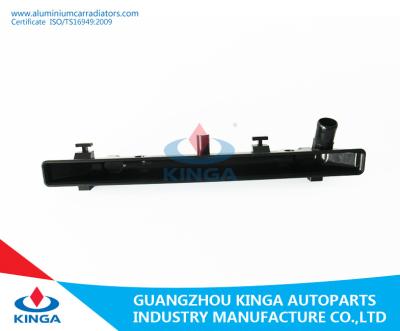 Cina Sostituzione inferiore di plastica del carro armato del radiatore per SUZUKI ALZA'2010-AT in vendita