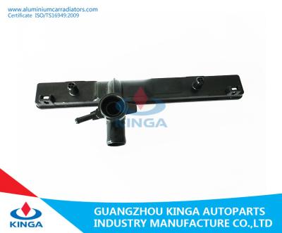 中国 SUZUKI IGNIS 1.3/1.5i 『03 - MTのラジエーター プラスチック タンクOEM 17700-80G00 販売のため