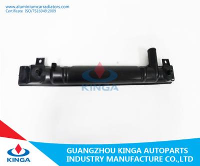 Cina Carro armato di plastica 7*620MM del lato del radiatore di riparazione dell'OEM MB890955 per V46'93-98 A in vendita