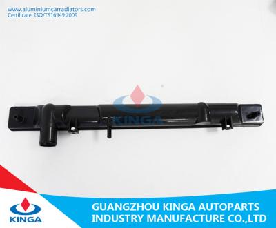 Cina L400/SPACE GEAR 94 - all'OEM di plastica MR126103/MR127283/MR12788 del carro armato del radiatore in vendita