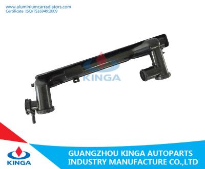 Cina L'automobile parte il carro armato di plastica del radiatore per Toyota AVENSSIS 2.0I 16V'03 12 mesi di garanzia in vendita