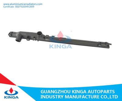 Cina Carro armato di plastica 48*774MM del radiatore di riparazione di TOYOTA per LEXUS'02-LS430 A in vendita