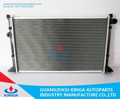 Cina Il radiatore su ordinazione dell'automobile brasato alluminio si è adattato per il golf 3/OEM 1HM121253A Vento/di Jetta 91 in vendita