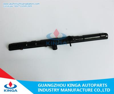 Cina CORONA 1988-1992 AT170 di TOYOTA all'OEM di plastica del carro armato del radiatore 16400-15380/16200 in vendita