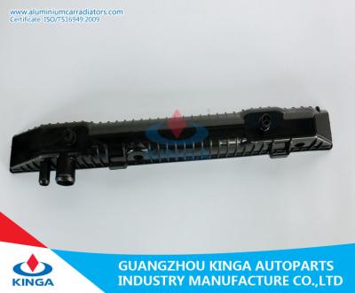 Cina Carro armato inferiore dell'OEM 1265000103/1103/1803 di plastica del carro armato del radiatore di W126/560SE1979-AT in vendita