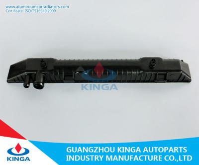 Cina OEM di plastica 1265003303/4803 del carro armato del radiatore W126/560SE1979-MT del BENZ in vendita