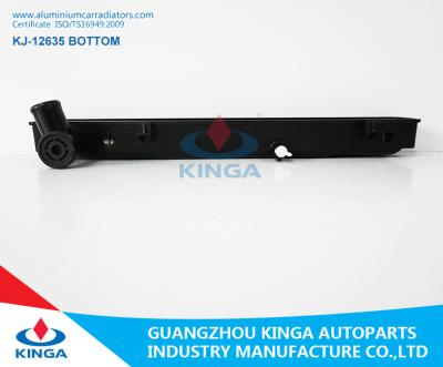 Cina Carro armato di plastica del radiatore dell'OEM 16400-5B251 per Toyota Dyna CK-LY201'97-99 A in vendita