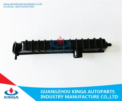 Cina Carro armato di plastica 52462546/52462549 del radiatore giusto dell'OEM per PLAZER/JIMMY 1994-1995 in vendita