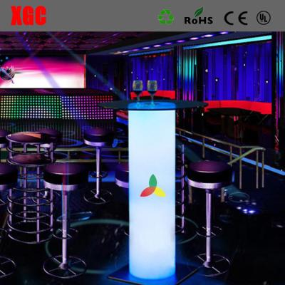 Cina Colori del telecomando 16 che cambiano la Tabella di tè del tavolino da salotto della Tabella del LED Antivari per la decorazione dell'hotel di nozze del club del partito di eventi in vendita
