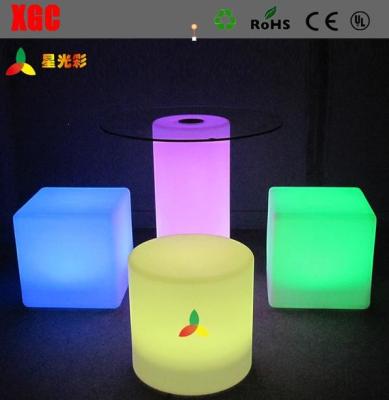 中国 可変性色LEDのテーブルおよび椅子の丸型の再充電可能なLED棒椅子 販売のため