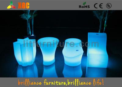 中国 高周波LEDのテーブルおよび椅子喫茶店のための60 X60X 60cm 販売のため