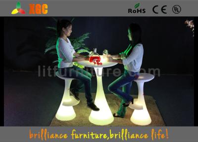 中国 屋外の照らされた展覧会の家具、軽量の導かれた低い小テーブル 販売のため