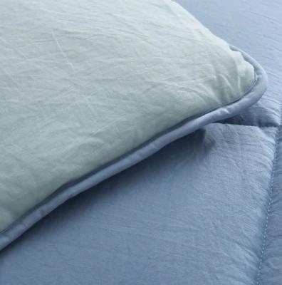 China Edredón de verano alternativo de microfibra con diseño teñido de dos colores personalizado en venta