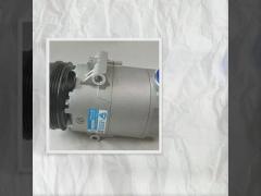 Volkswagen AC Compressor 5U0820803K
