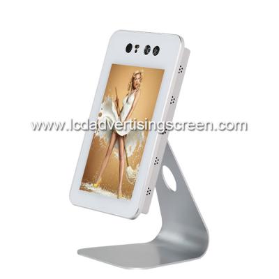 Cina Esposizione LCD del touch screen di posizione del portatile a 10,1 pollici 3D con la macchina fotografica di pagamento di riconoscimento di fronte in vendita